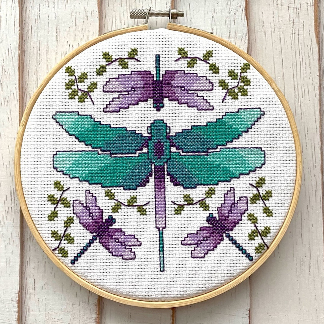 Alyssum Patch Contemporary Quilt Shop